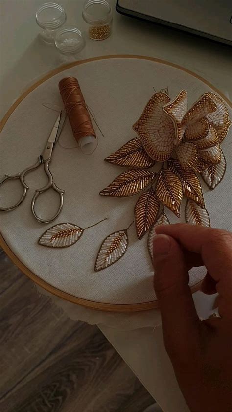Пин от пользователя Lanyn Bogan на доске Embroidery Corner Бисерные украшения Бисер Модели