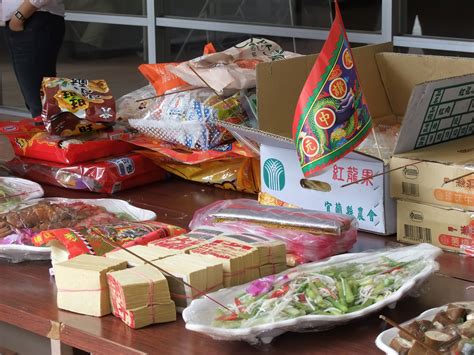 農曆七月三十怎麼拜？多準備素果、素菜功德加倍 保庇網 Nownews今日新聞
