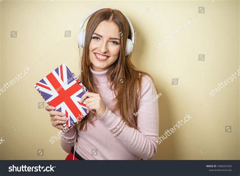 9 416 Learn English Adults Images Stock Photos Vectors Shutterstock