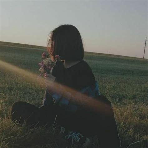 Lia Lia963 • Threads Say More