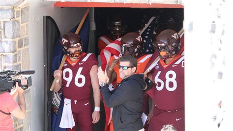 Virginia Tech Hokies Vs Virginia Cavaliers News Predictions And Poll