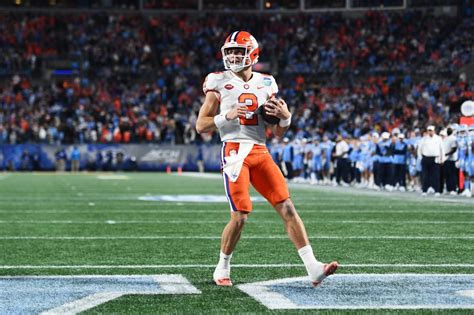 Orange Bowl Predictions Clemson Vs Tennessee Pick Odds