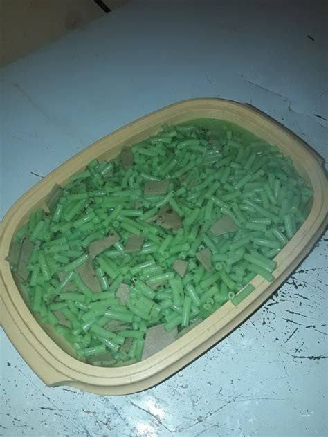 Fucked Up Looking Food On Twitter Shrekaroni And Cheese
