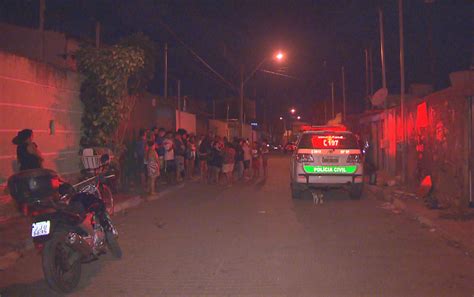 Mulher Morta A Tiros Pelo Marido Na Casa De Parentes Em Pedra Preta Hot Sex Picture