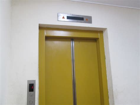 Elevator Doors Elevator Wiki Fandom Powered By Wikia