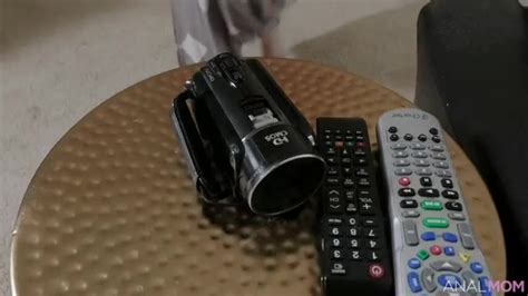 Sister Paying Brothers Favors With Her Sexy Body Scrolller