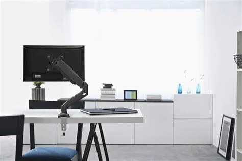 Interactive Single Monitor Arm Black Pear Shaped Black Jasonl