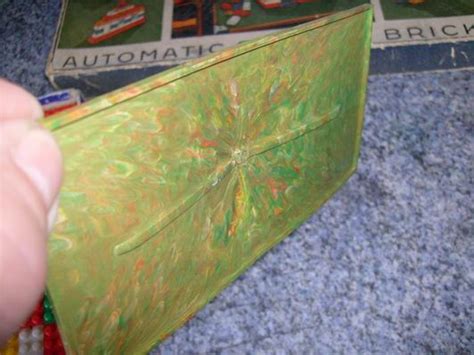 Automatic Binding Bricks