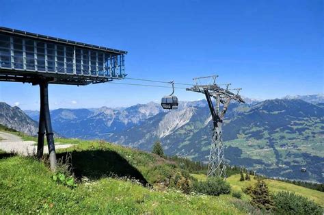 Cámara de seguridad capta pareja teniendo sexo en cabina del teleférico