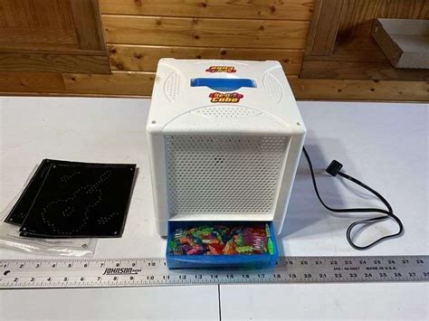 Lite Brite Cube With Pegs And Patterns Legacy Auction Company