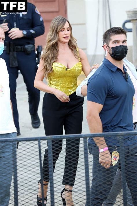 Sofia Vergara From Different Angles P1 Rvergarahayek