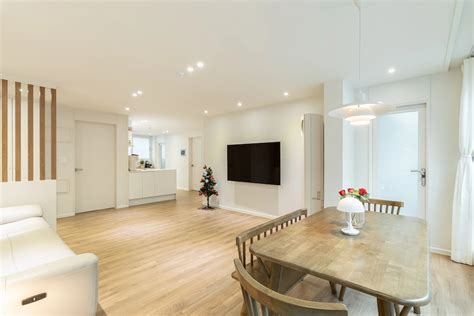 첫 신혼집 포근함이 가득했으면 좋겠어요 우드포인트 인테리어 의왕 내손동 대원칸타빌 1차 23평 라이프스타일 슈퍼앱 오늘의집