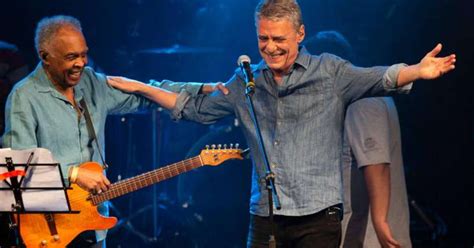 Chico Buarque envia provas à Justiça de que sim ele fez Roda Viva