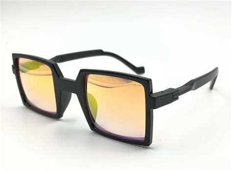 Black Mens Wayfarer Rectangular Sunglasses At ₹ 25piece In New Delhi Id 2852646763773