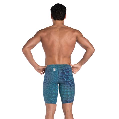 CARBON AIR & CARBON AIR2 for ultimate flexibility and hydrodynamics.