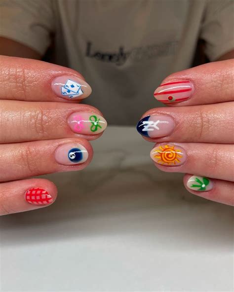 Kylin Licensed Utah Nail Tech On Instagram 🍓☀️🎱🪩🎀🫒⚾️♦️