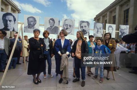 Otages Photos And Premium High Res Pictures Getty Images