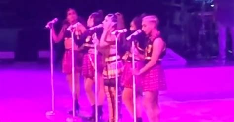 Ariana Grande Crying During Thank U Next Concert Video Popsugar Entertainment