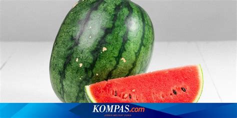 7 Tips Memilih Semangka Yang Manis Dan Matang