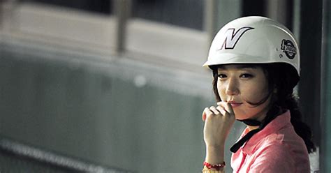 [md포토] 배트걸 신슬아 별명은 사슴 눈망울