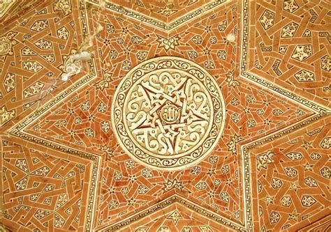 رخ نمایی گنبد فیروزه‌ای در دشت سلطانیه گنبد سلطانیه روایتگر هنر و تاریخ کهن