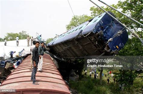 Gorakhdham Express Photos And Premium High Res Pictures Getty Images