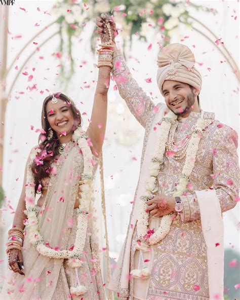 Inside Chess Grandmaster Vidit Gujrathis Wedding With Nidhi Kataria