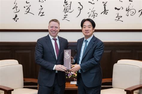 頼‧総統「実力による平和」強調、米元補佐官が国防費増を評価 ニュース Rti 台湾国際放送