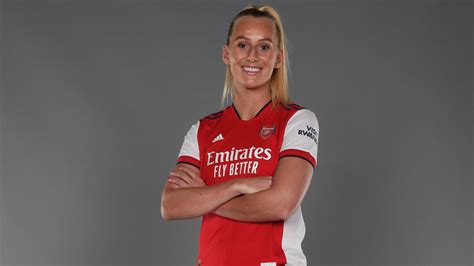 Stina Blackstenius Joins The Club News
