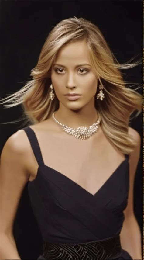 Chat With Kaley Cuoco Text Or Voice Enjoy Ai Chat Free And Safe