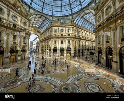 The Galleria Vittorio Emanuele Ii Is Italys Oldest Active Shopping