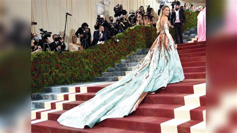 Sleeping Beauties” Awakens Fashion At The Metropolitan Museum Archyde