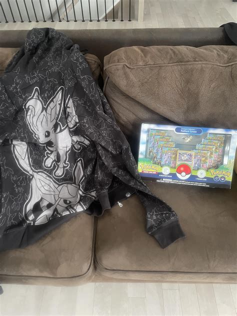 I Got Some Cool Eevee Stuff For My Birthday D R Eevee