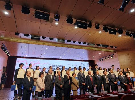 国际教育学院学生参加第35届上海市大学生日语才能演示大赛