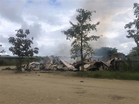 မှော်ပုံ တွင် စစ်ကောင်စီတပ် ဝင်စီးသဖြင့် ပစ်ခတ်မှုဖြစ်ပွားပြီး ပြည်သူ ၂ ဦး ဖမ်းဆီးခံရ Kachin