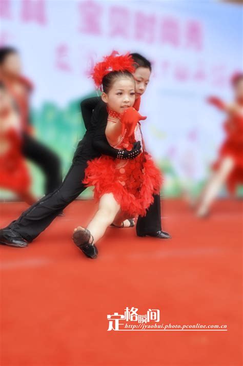【炫舞拉丁摄影图片】友谊中皇城纪实摄影定格瞬间太平洋电脑网摄影部落