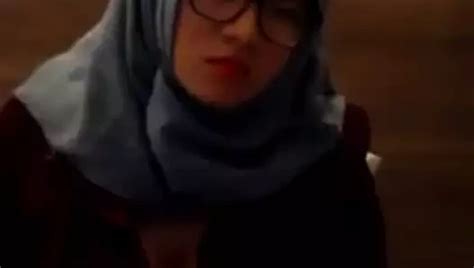 Melayu Awek Tudung Sangap 2 XHamster