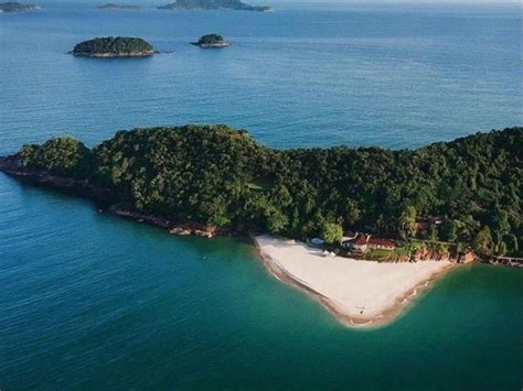 Veja fotos da ILHA PARADISÍACA que irá a leilão por preço milionário