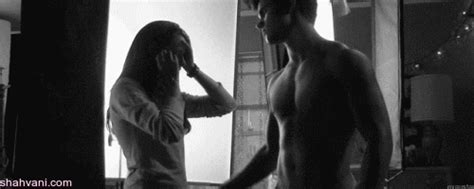 خوشا گایش عاشقانه