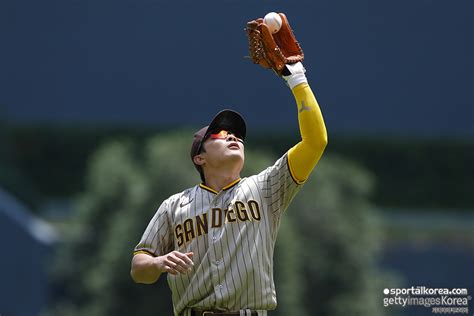 3타수 무안타 김하성 수비에서는 만점 활약sd 투수진 활약으로 3 0승 네이트 스포츠