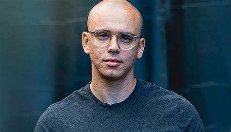 Logic annonce un nouvel album intitulé Vinyl Days Hip Hop Corner