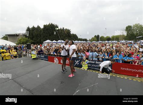 L R Former London Youth Games Competitors Dina Asher Smith Uk 100m