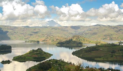 History Of Lake Bunyonyi Lake Bunyonyi Uganda