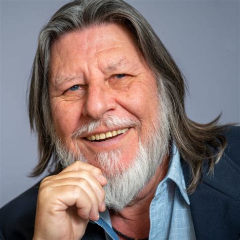 Cropped 2021 09 03 Paul Roach Book Head Shot 0078 1 Scaled 1 