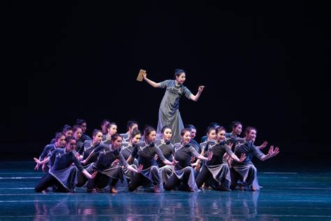 艺术学院2019级舞蹈表演专业毕业晚会暨人才推介会成功举办 重庆大学艺术学院