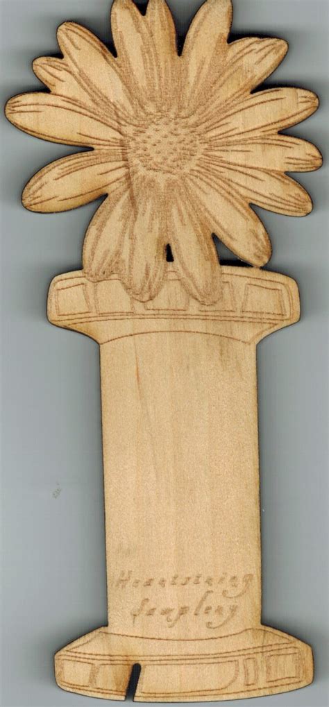 Daisy Thread Bobbin Heartstring Samplery