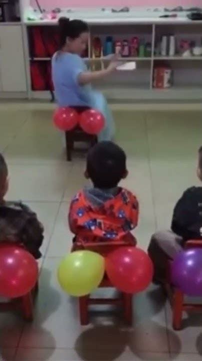 как правильно вытирать попу приколы Youtube