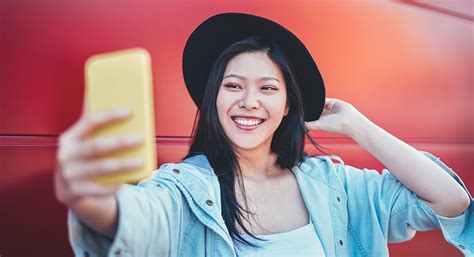 Is Social Media Creating Narcissists A Complete Guide Newport Institute