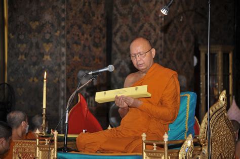 ปลัดมท นำพุทธศาสนิกชนฟังพระธรรมเทศนาเฉลิมพระธรรมบารมีสมเด็จพระพันปี