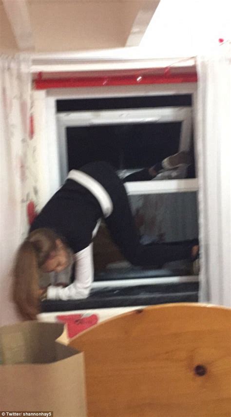 Teens Trick Their Parents By Leaving Clumps Of HAIR On Pillows In Viral Twitter Post Daily